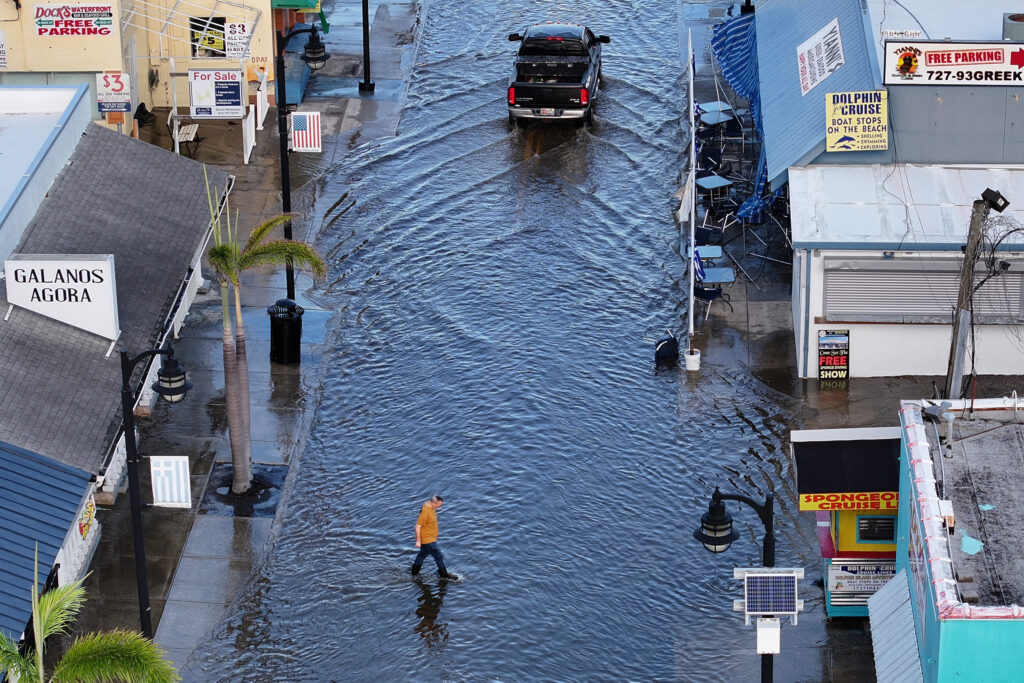 L'ouragan « catastrophique » Helene touche terre en Floride et menace ...